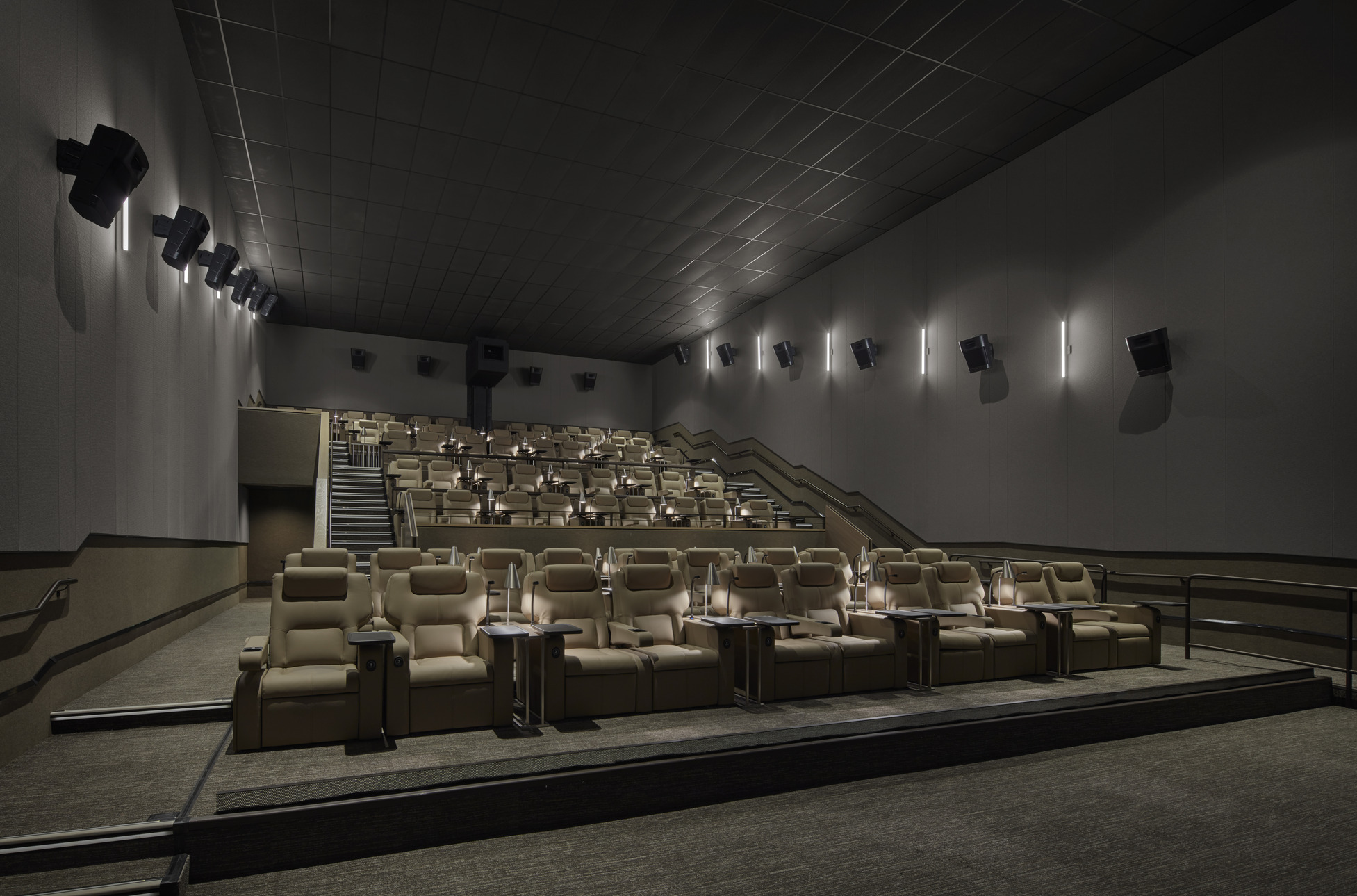 Theater Architects Los Angeles | Cinépolis | Pacific Palisades - RDC