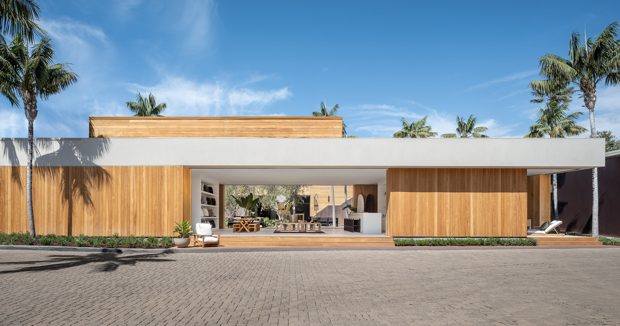 Malibu Architects | Retail - Commercial | Malibu House by James Perse - RDC