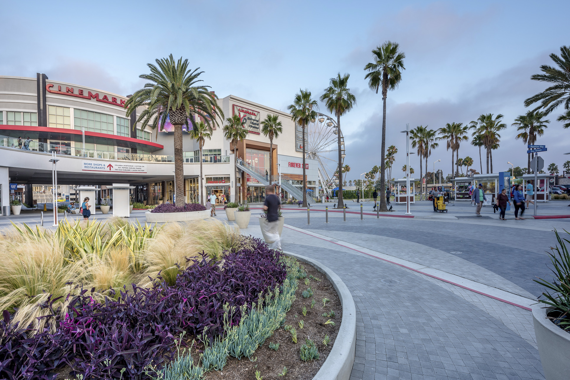 Outlet Mall Architects | The Pike Outlets - RDC | Mixed Use
